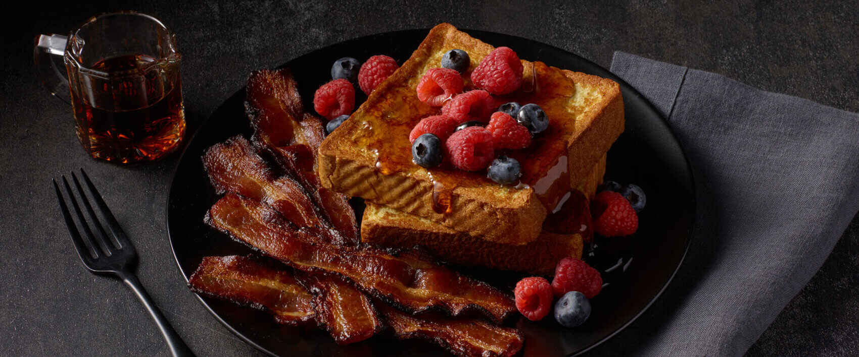 Cinnamon French Toast - HORMEL® BLACK LABEL® Bacon