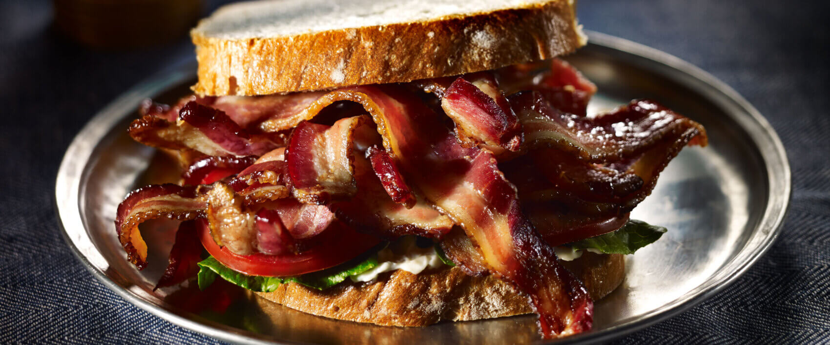 BLT Sandwich - HORMEL® BLACK LABEL® Bacon