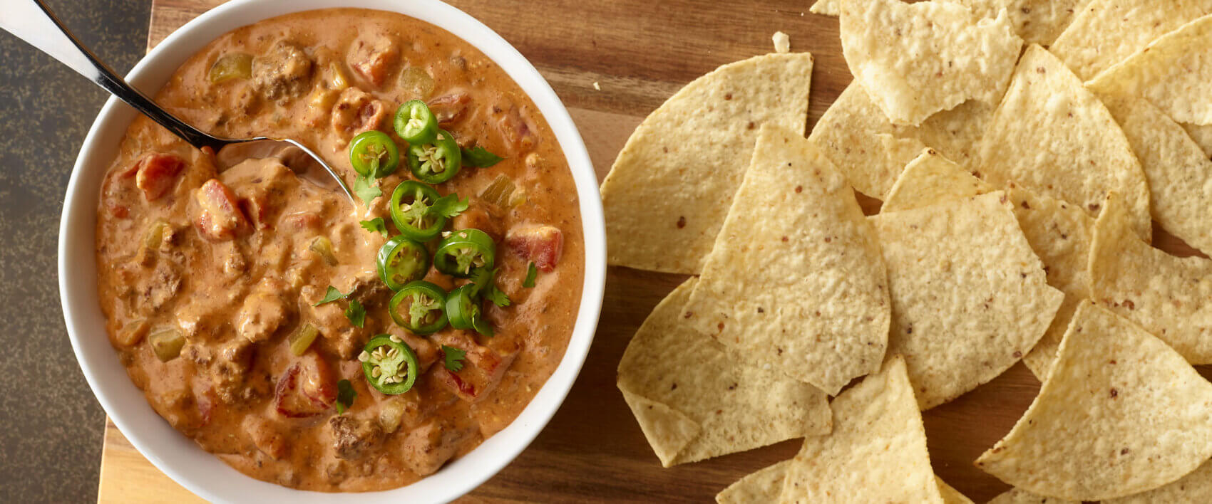 Zesty Chili Cheese Dip - HORMEL® Chili