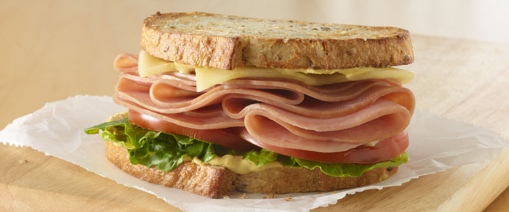Honey Ham and Swiss Sandwich - HORMEL® NATURAL CHOICE® meats
