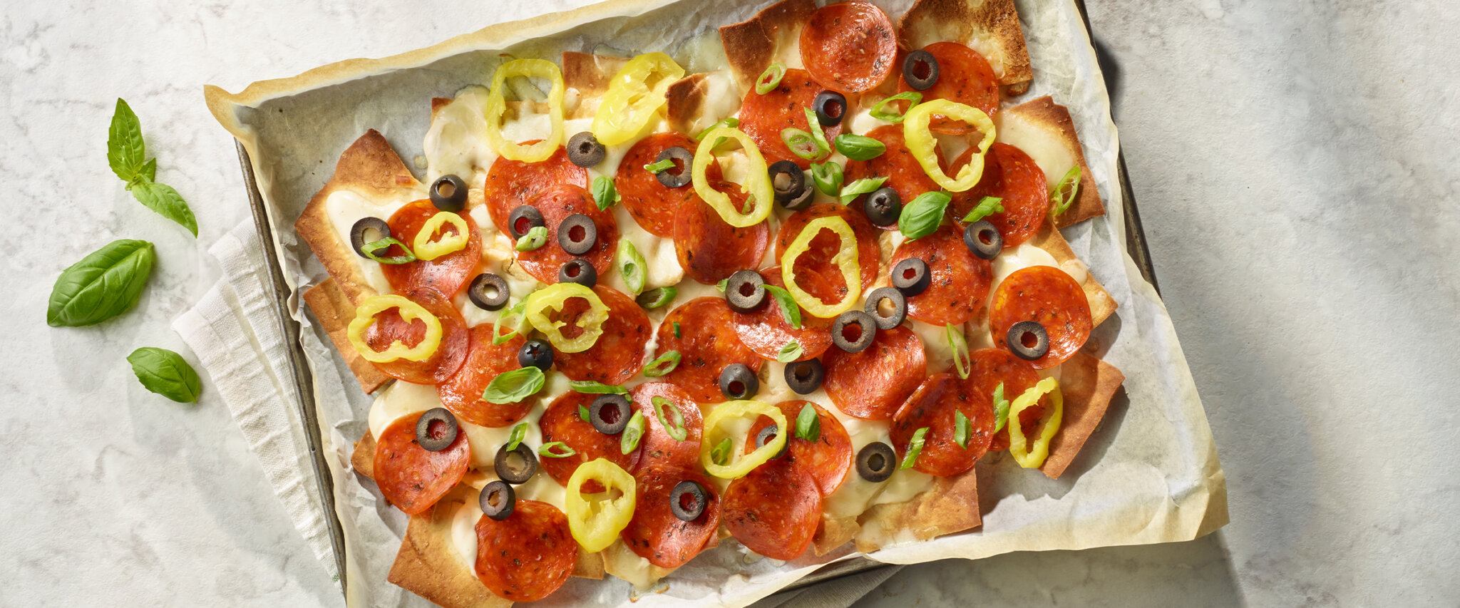 Jalapeno Pepperoni Italian Style Nachos - HORMEL® Pepperoni