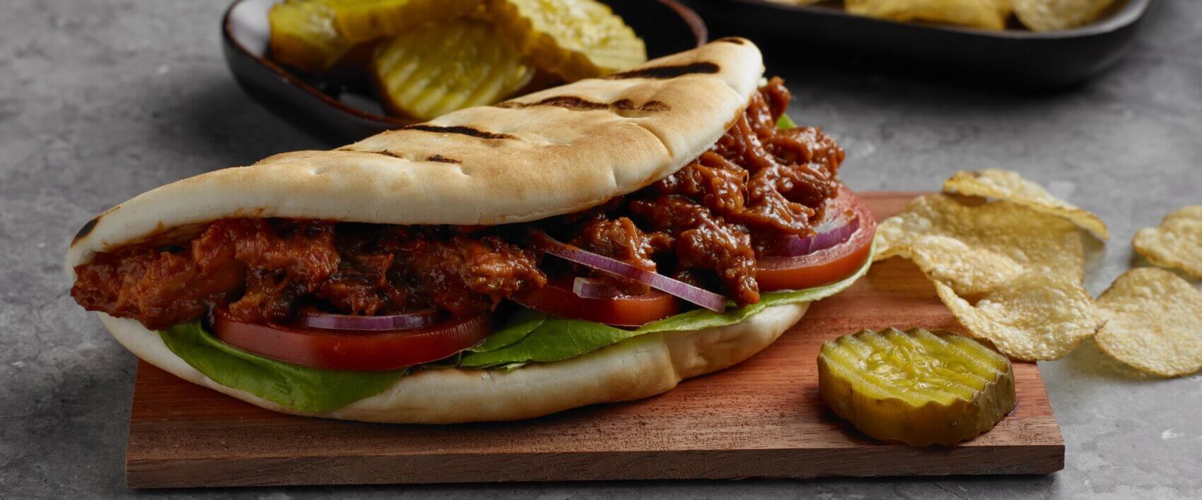 BBQ Flatbread Sandwich - LLOYD’S® barbeque